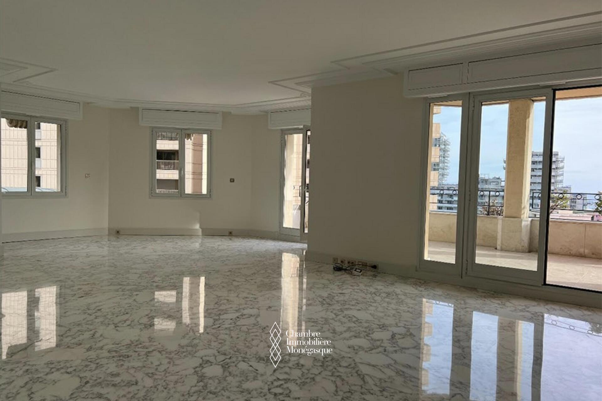 5 rooms apartment to rent in Monaco