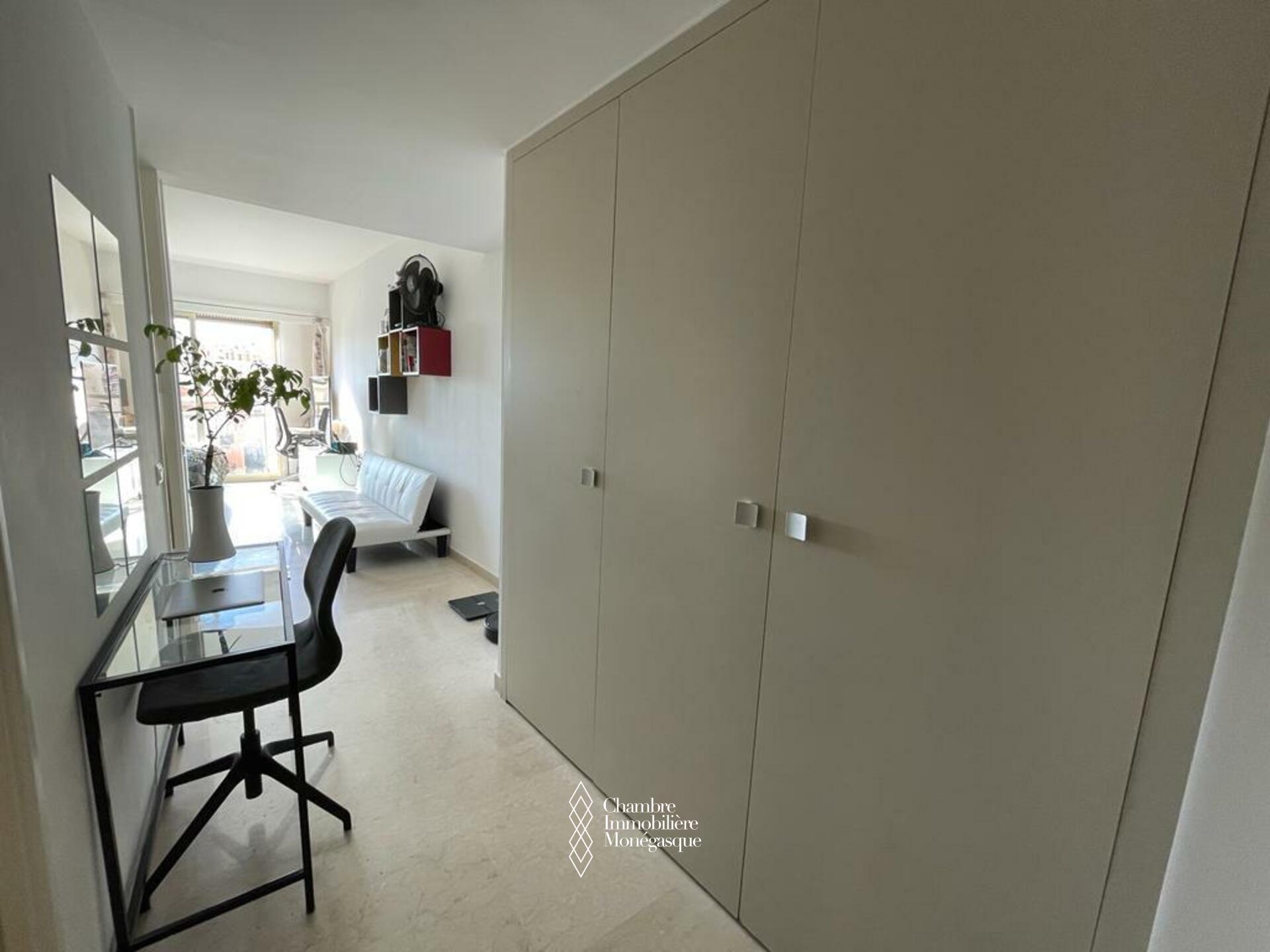 1 room apartment to rent in Monaco