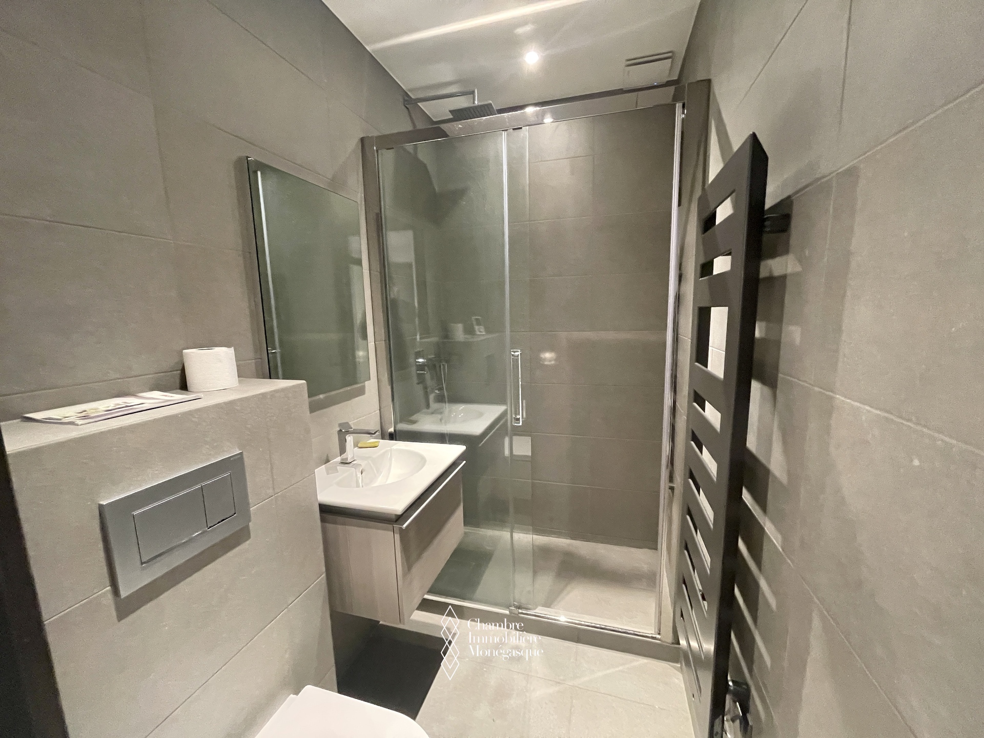 5 rooms apartment for sale in Monaco